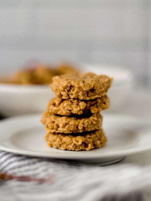 No Bake Eggnog Cookies with Pudding : Simply LaKita