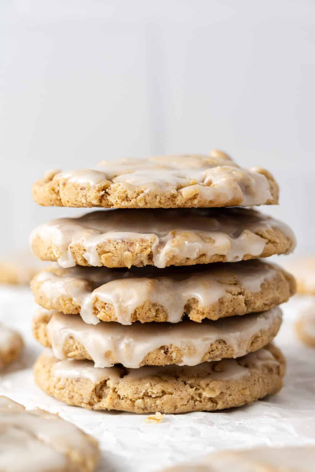 Iced Oatmeal Cookies