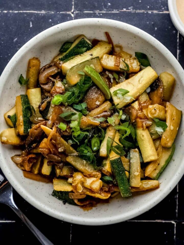 Easy Hibachi Soup - Japanese Onion Soup