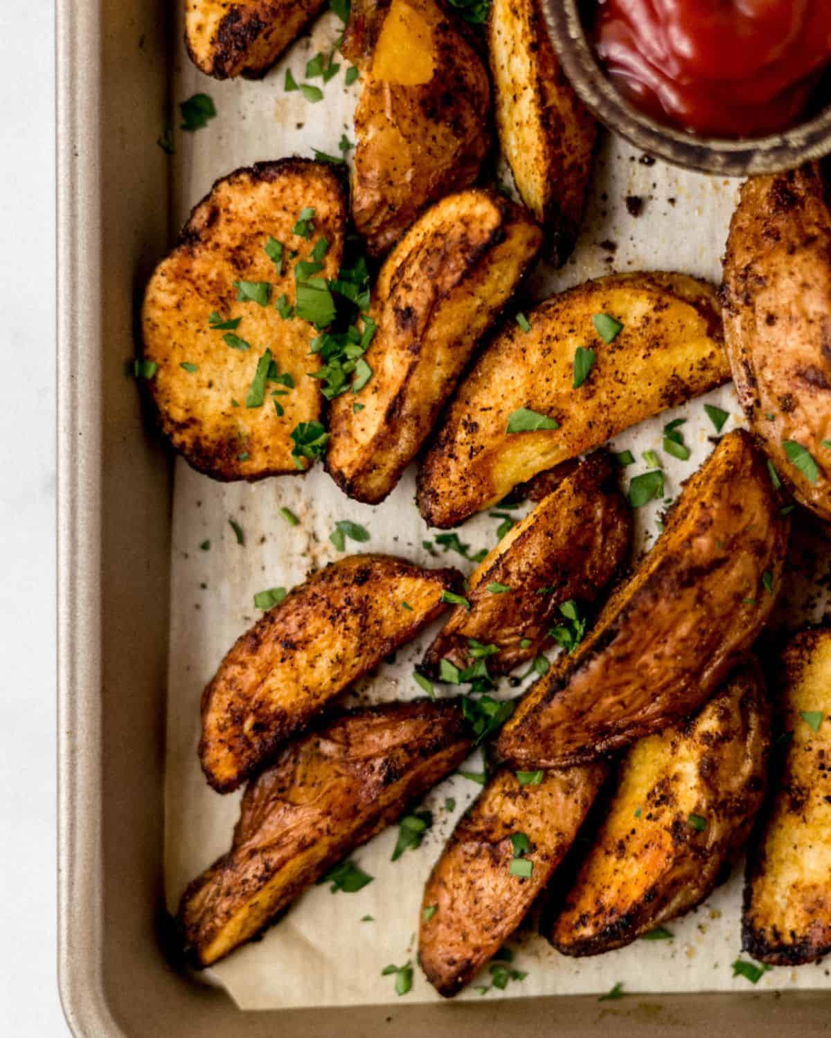 Crispy Baked Potato Wedges Recipe – Oven Roasted and Flavorful