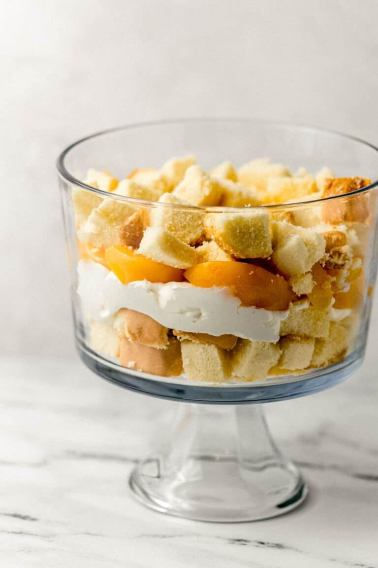 Easy Peach Trifle with Canned Peaches