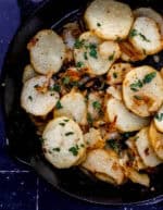 Southern Home Fried Potatoes & Onions (Crispy Skillet Potatoes)