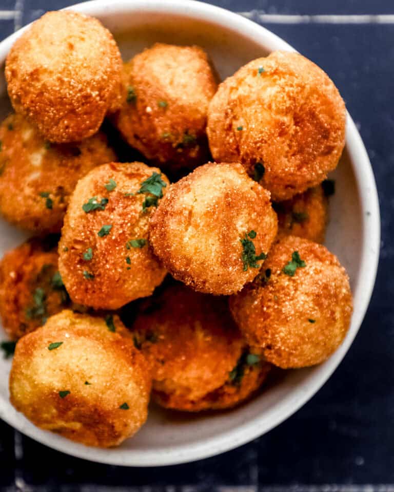 Easy Southern Hush Puppy Recipe – Crispy and Golden