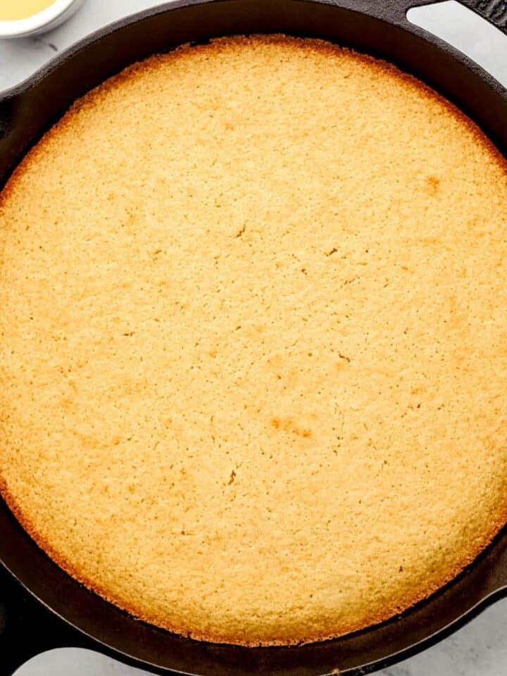 Southern Cracklin Cornbread (Cast Iron Recipe)